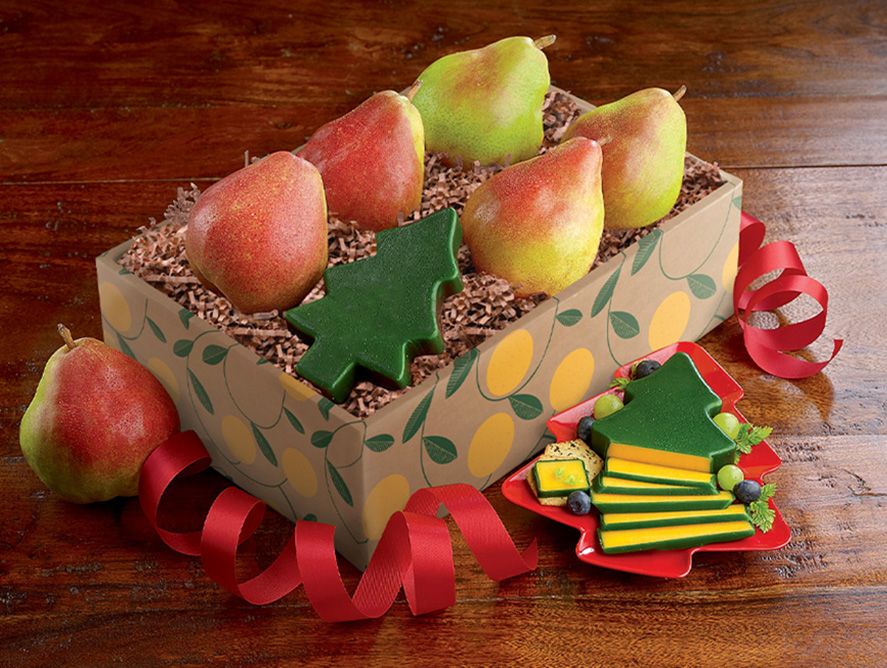 Comice Pears & Christmas Tree Cheddar Cheese