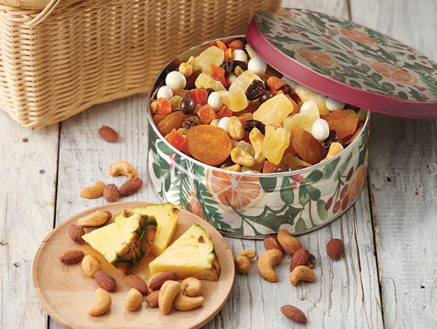 Tropical Sunshine Snack Mix